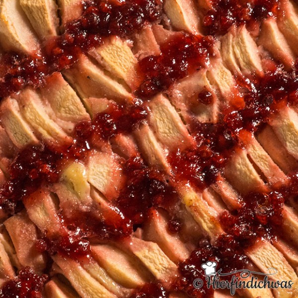 Apfelblechkuchen wunderbar fruchtig mit Preiselbeeren